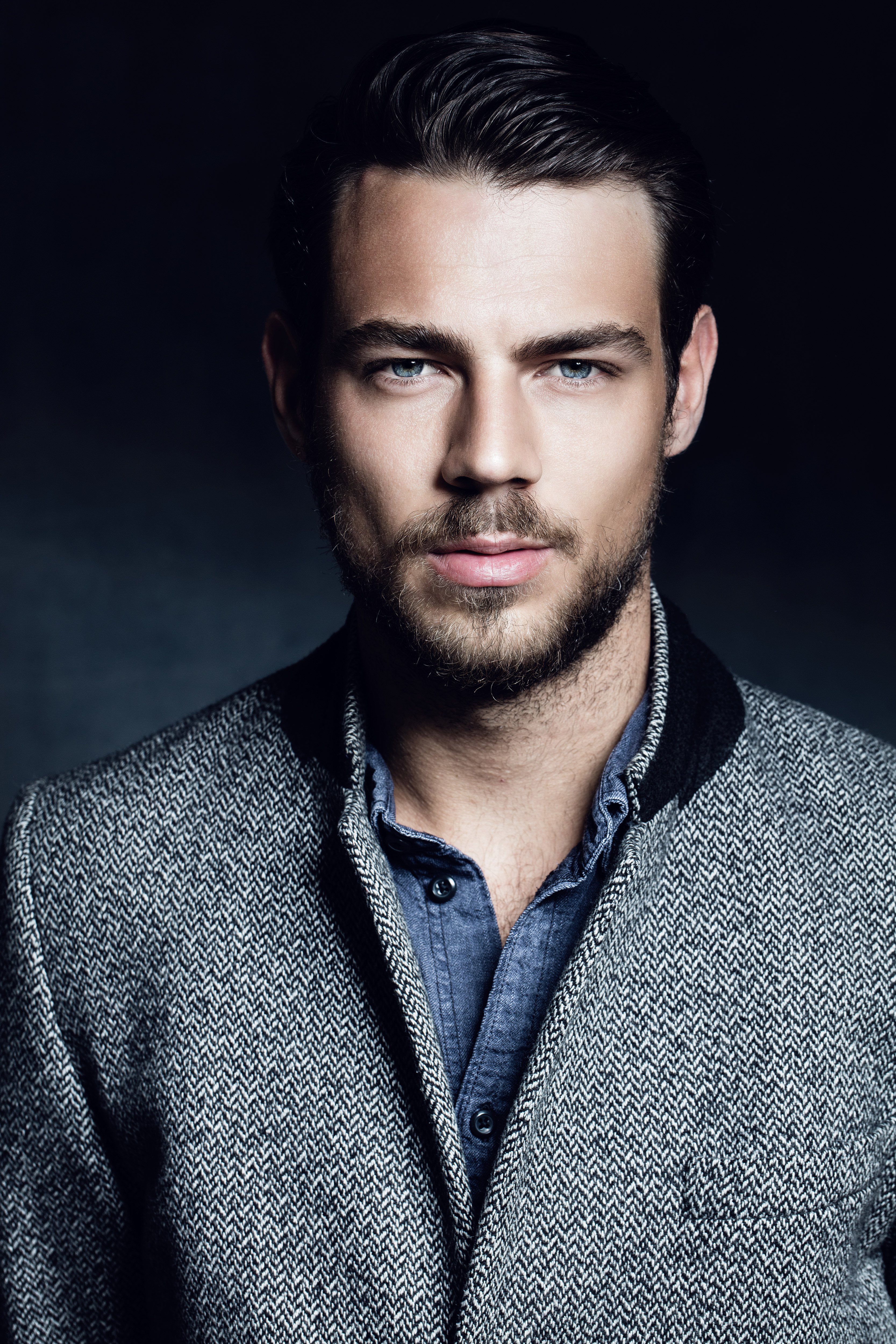Portrait Men Studio Marco Fischer